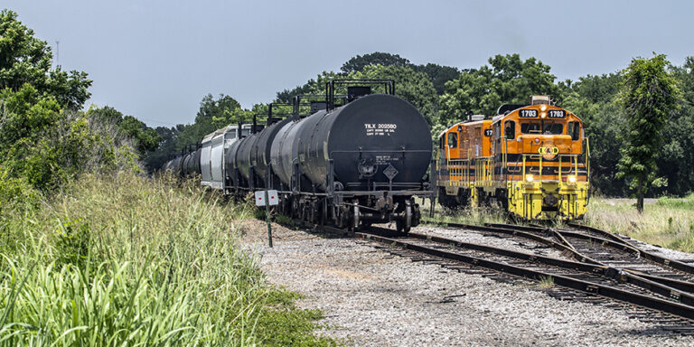 Peartree’s Last Monday On The Railroad